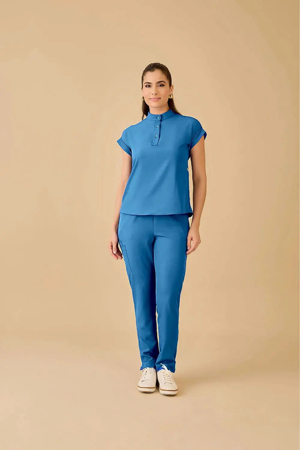 Scrub Feminino Olívia - Azul Indigo – Sarita Scrubs